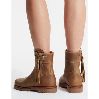 Penelope Chilvers – William Powell